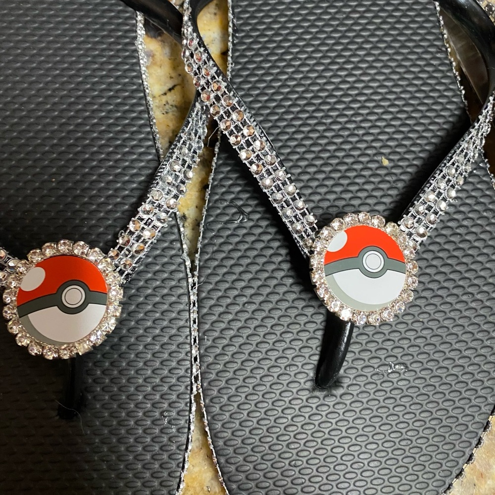 Poke Ball Flip Flops - Gem